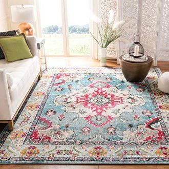 Safavieh Boho Teppich f&uuml;r Wohnzimmer, Esszimmer, Schlafzimmer - Monaco Collection, Kurzer Flor, Hellblau und Fuchsia, 91 X 152 cm
