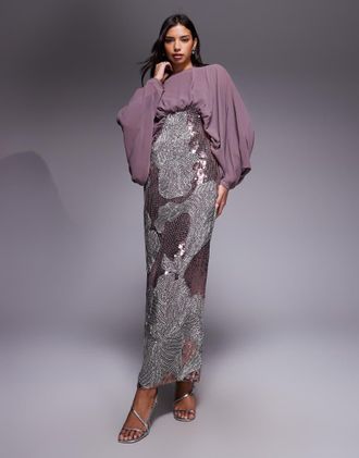 Asos Robe longue &agrave; manches chauve-souris avec corsage bouffant et jupe orn&eacute;e de fleurs - Mauve-Multicolore