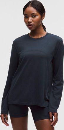 lululemon Swiftly Relaxed Langarmshirt e Passform f&uuml;r Frauen - Gr&ouml;&szlig;e 10 in True Navy