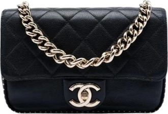 Chanel Sac bandouli&egrave;re matelass&eacute; en cuir caviar Pre-owned - Femme - Pre-owned - Noir - Taille: ONE Size