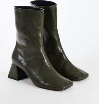 Topshop Kenton Stiefelette mit Blockabsatz in Khaki-Gr&uuml;n