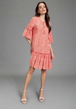 Bruno Banani Minikleid mit abstraktem Animal-Print, figurumspielende Passform mit Volants