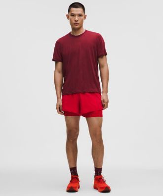 lululemon Perforierte Laufshorts mit Liner f&uuml;r M&auml;nner - 13 cm - Neon - Gr&ouml;&szlig;e 2XL