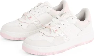 Tommy Jeans Plateausneaker TOMMY JEANS TJW RETRO BASKET WASHED SUEDE, Damen, Gr. 36, rosa (wei&szlig;, rose), Leder, Lederimitat, Schuhe Plateausneaker, Freizeitschuh, 