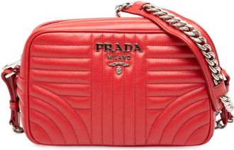 Prada Hobo Bags - Soft Calfskin Diagramme Camera Bag - Gr. unisize - in Rot - f&uuml;r Damen