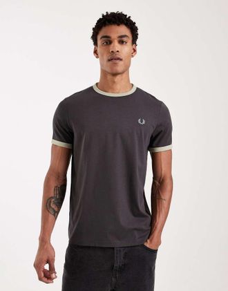 Fred Perry Ringer-T-Shirt in Grau