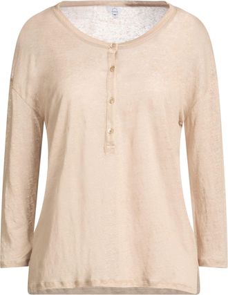 Bonneterie Universel TOPS - T-shirts auf YOOX.COM