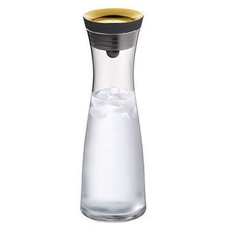 WMF Basic Carafe &agrave; eau, 1,0 l, hauteur 29 cm, carafe en verre, couvercle en silicone, fermeture en gros plan, Or