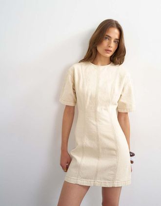 Topshop Jeans-Minikleid mit kurzen &Auml;rmeln in Bone-Wei&szlig;