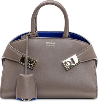 Ferragamo Femme, Sacs, Brun, Taille: ONE Size Hug Mini Bag