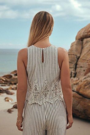 Next Blusentop Gestreiftes Shell-Oberteil mit Lochstickerei (1-tlg)