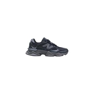 New Balance Baskets en cuir &agrave; lacets - Homme - Chaussures - Noir - Taille: 42 EU