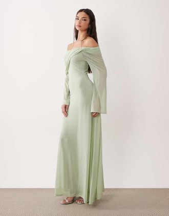 Asos Schulterfreies, lang&auml;rmliges Maxikleid in Salbeigr&uuml;n mit drapiertem Ausschnitt