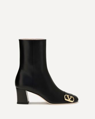 Valentino Garavani Veeside leather ankle Boots Female 36.5
