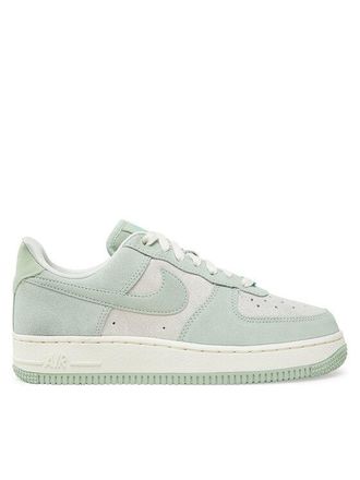 Nike Sneakers Air Force 1 07 HQ1497 Gr&uuml;n