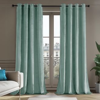 Deconovo 100% Vollverdunkelung Vorhänge Blickdichter Gardinen mit Ösen für Schlafzimmer Velvet Curtains Samt Blackout Vorhang Kälteschutz Dicke Thermovorhang, 
