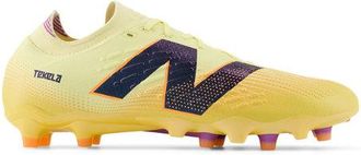 New Balance Unisexe TEKELA PRO LOW LACED FG V4+ en Beige/Orange/Mauve, Synth&eacute;tique, Taille 41.5 Large