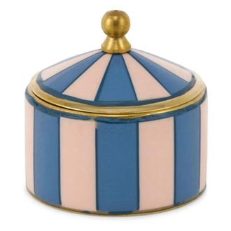 Doing Goods Bo&icirc;te Bailey Circus Doing Goods