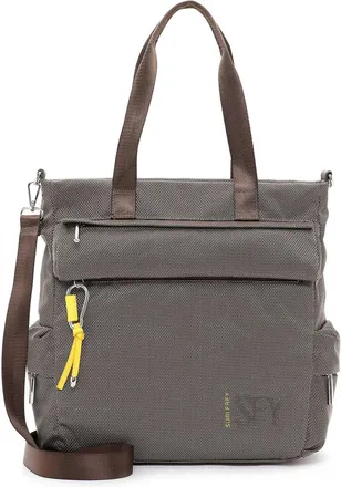 Suri Frey Shopper Sports Marry