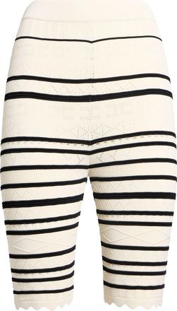 Elisabetta Franchi HOSEN & R&Ouml;CKE - Shorts & Bermudashorts auf YOOX.COM
