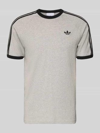 adidas Originals T-Shirt mit Label-Stitching