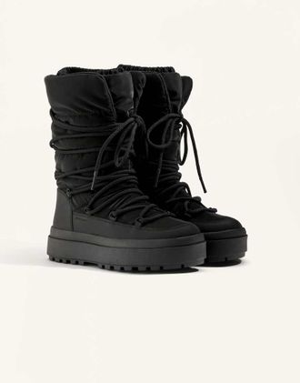 Oysho Apr&egrave;s-ski &agrave; lacets en nylon - Noir
