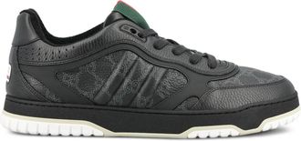 Gucci Sneakers mit Logo - Schwarz