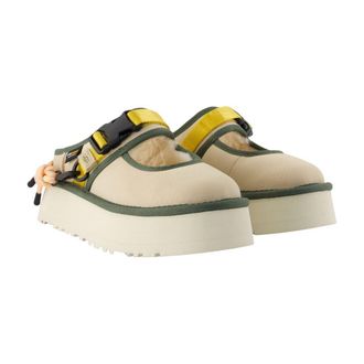 UGG Womens Bea Mule Beige Calfskin