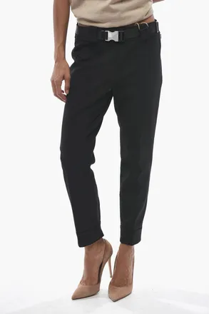 Prada Einfarbige Hose mit Rei&szlig;verschluss am Kn&ouml;chel und Industrial-G&uuml;rtel Prada