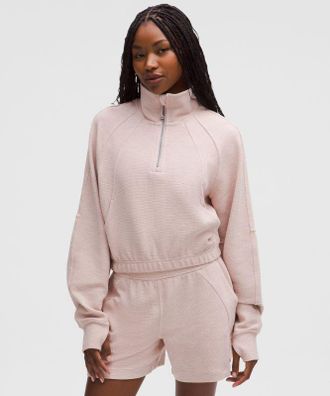 lululemon Scuba Crop-Sweatshirt mit Trichterkragen und halbem Rei&szlig;verschluss f&uuml;r Frauen - Gr&ouml;&szlig;e XL in Heathered Mink Berry
