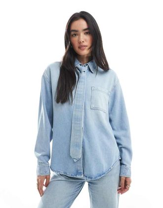 Asos Chemise en jean avec détail cravate - Bleu clair