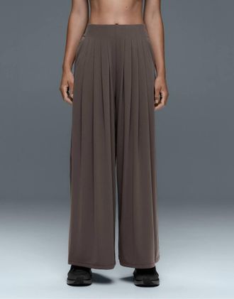 Oysho pantalon large pliss&eacute; l&eacute;ger marron-kaki-Vert