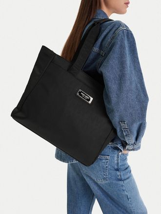 Nine West Handtasche Nine West CEO-Brielle-LA374-4705 Schwarz