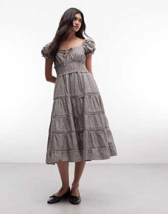 Daisy Street robe midaxi &agrave; manches bouffantes et &agrave; volants avec lien sur la poitrine &agrave; carreaux gris