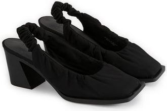 Camper Escarpins &agrave; bout carr&eacute;