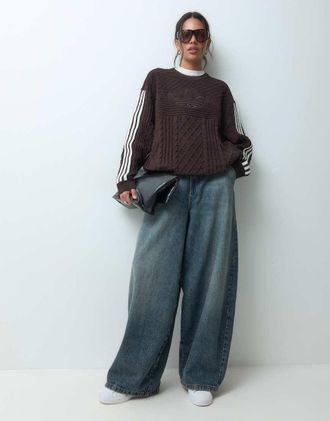 adidas Originals Firebird Pullover mit Zopfmuster in Braun