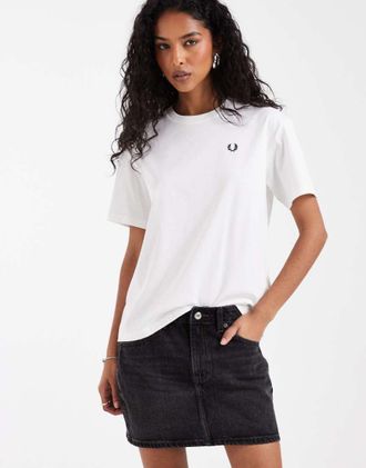 Fred Perry T-Shirt in Wei&szlig; mit Rundhalsausschnitt
