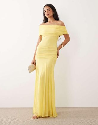 Asos Robe longue cintr&eacute;e &agrave; &eacute;paules d&eacute;nud&eacute;es en tulle avec taille basse et godets profonds - Citron-Jaune