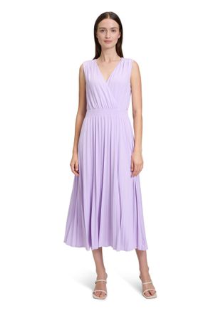 Betty & Co Damen Plisseekleid ohne Arm 38, Lavendula