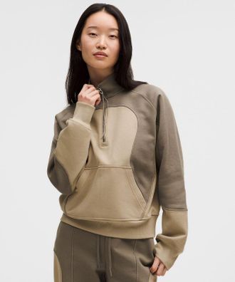 lululemon Baumwollfleece im Relaxed Fit mit halblangem Rei&szlig;verschluss SLNSH f&uuml;r Frauen - Gr&ouml;&szlig;e XL in Nomad/Sheer Oak