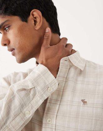 Abercrombie & Fitch Chemise &agrave; carreaux en lin majoritaire avec manches longues - Blanc