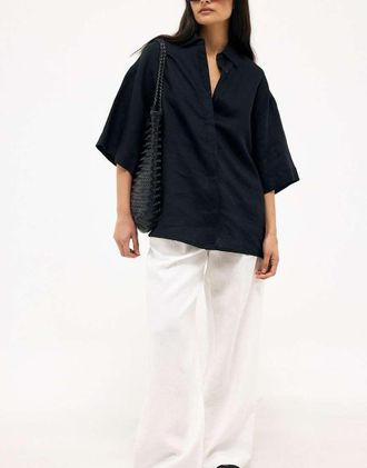NA-KD Chemise en lin &agrave; manches courtes - Noir