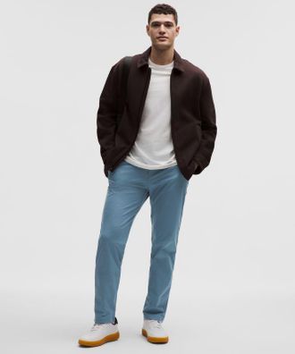 lululemon ABC Chinohose im Classic Fit Warpstreme f&uuml;r M&auml;nner - 76 cm - Gr&ouml;&szlig;e 28 in Steel Blue