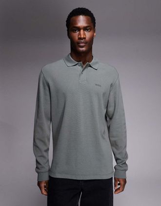Boss Orange by Hugo Boss Passerby - Polo ajust&eacute; en piqu&eacute; &agrave; logo ton sur ton sur la manche - Gris moyen