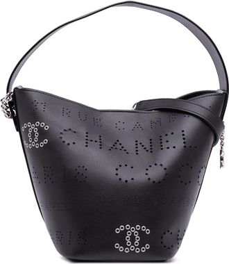 Chanel Hobo Bags - Calfskin and Tweed Small Piercing Light Bucket Bag - Gr. unisize - in Schwarz - für Damen