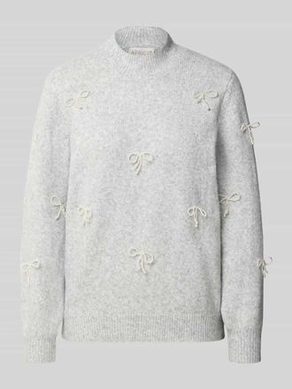 Apricot Strickpullover mit Stehkragen und Perlen