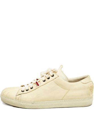 Alexander McQueen Sneakers aus Leder - Nude