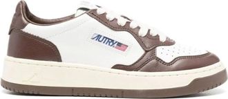 Autry Baskets en Cuir Marron/Blanc &agrave; Lacets - Femme - Chaussures - Brun - Taille: 35 EU