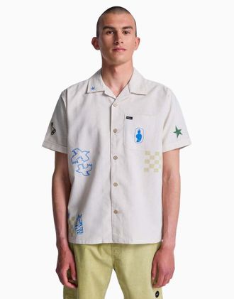 Rvca Antonia Figueiredo Elements - Kurz&auml;rmliges Hemd in Moonbeam-Grau