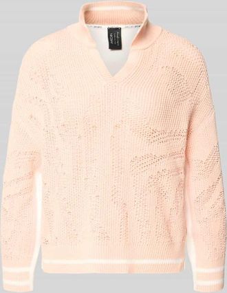 Marc Cain Strickpullover mit Stehkragen und V-Ausschnitt